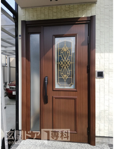 玄関ドア施工例 神奈川県 川崎市 YKKAPドアリモ E07型 片袖FIX ショコラウォールナット色 | YKKAP玄関ドア交換・リフォーム専門店 玄関ドア専科
